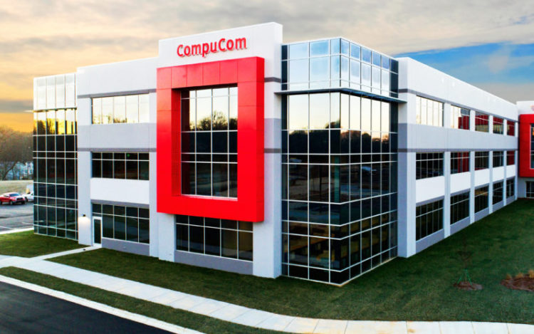 About Ian Slack - Marketing Content Manager, cyclist, and outdoorsman