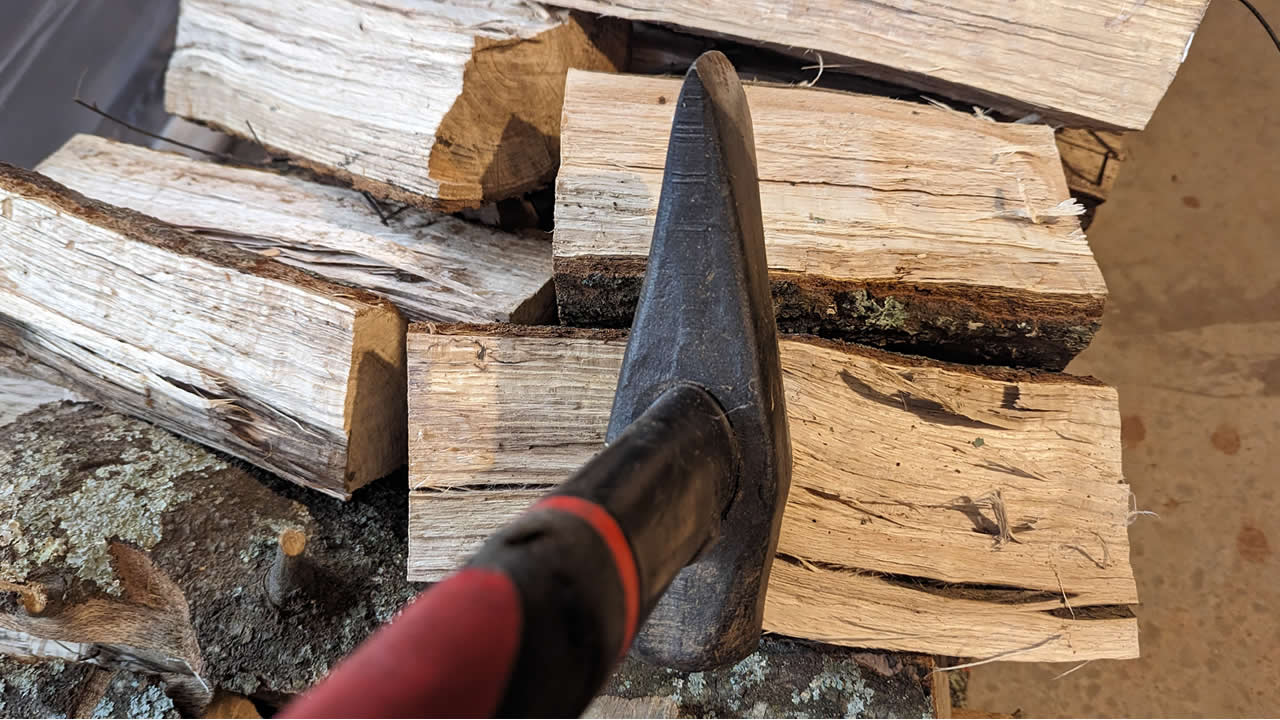 Fiskars X25 Splitting Axe Review - Ian Slack Blog